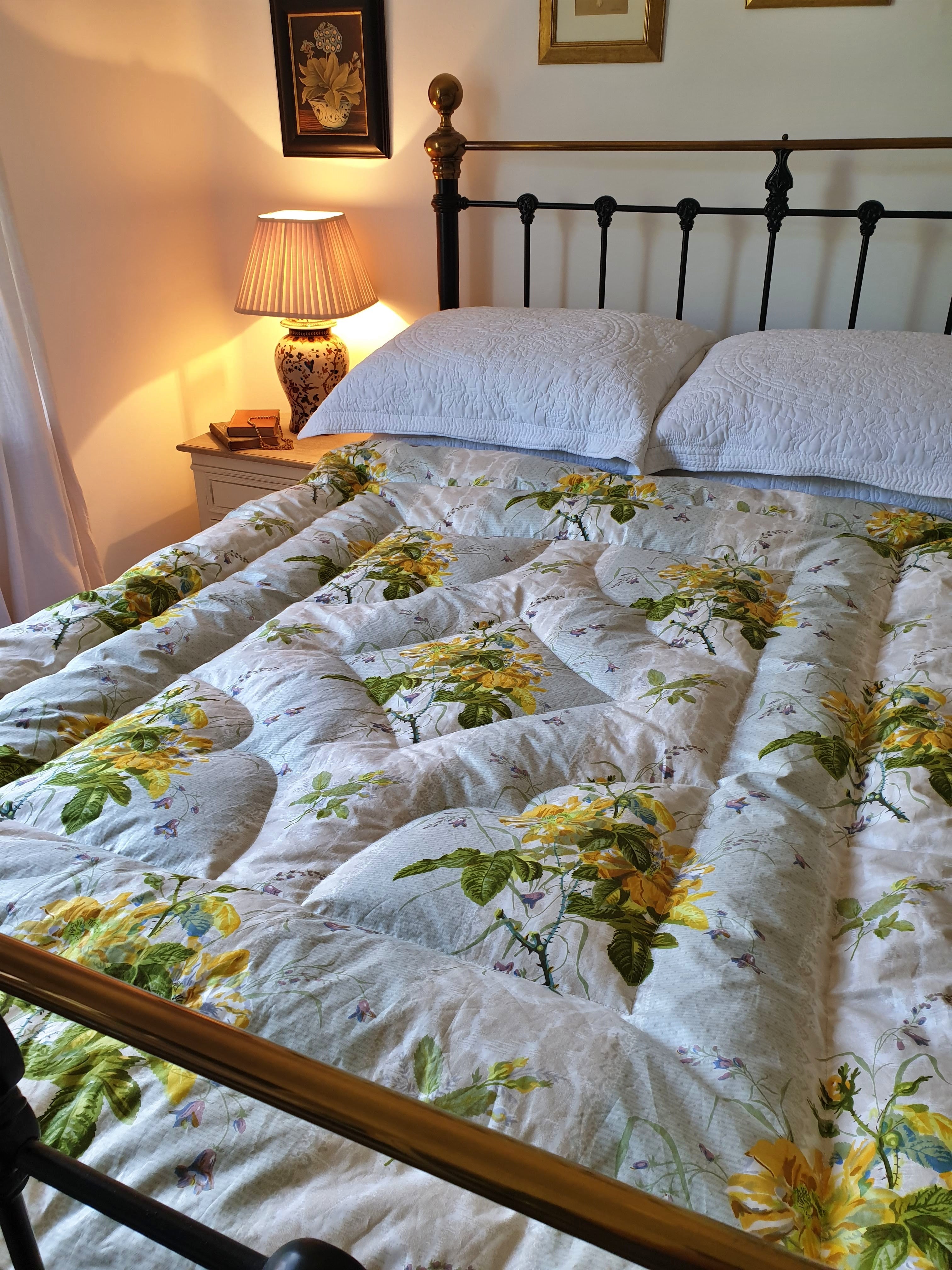 Vintage Colefax & Fowler Glazed Cotton Floral Eiderdown – DEAREST VIOLET